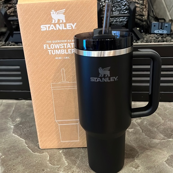 Stanley | Kitchen | Stanley 4oz Quencher | Poshmark